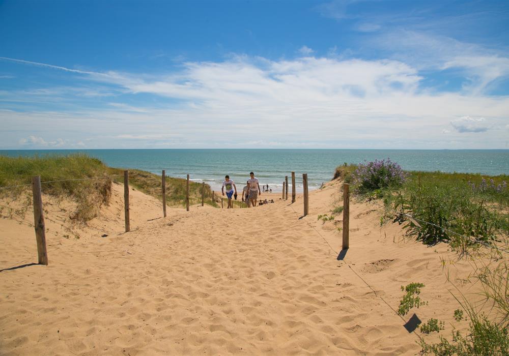 Camping Côté Plage 3 étoiles - Saint-Jean-de-Monts - Toocamp