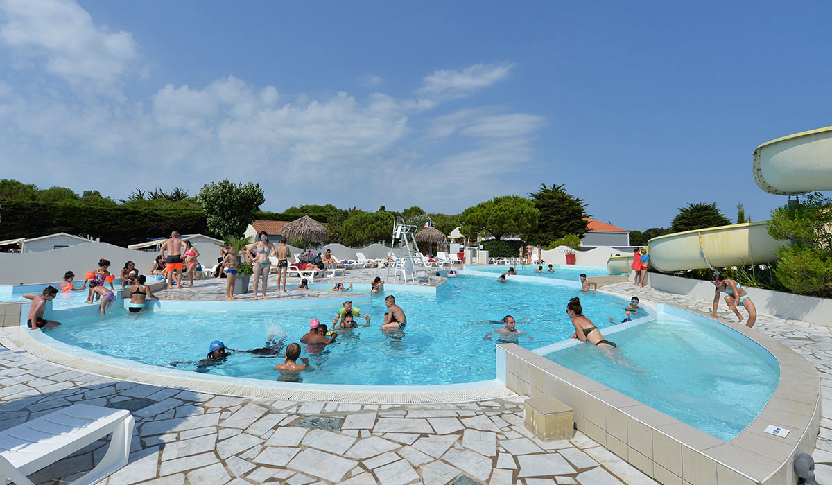 Camping La Parée du Jonc 3 étoiles - Saint-Jean-de-Monts - Toocamp