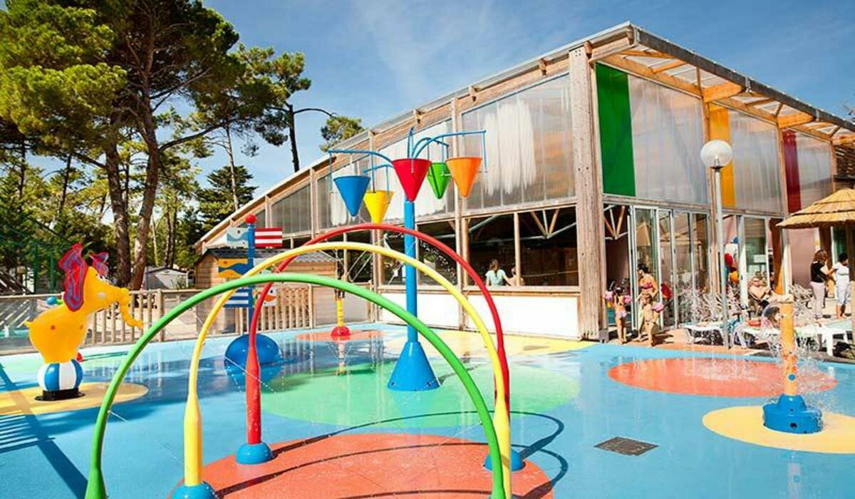 Oléla : promos & bons plans location vacances en campings clubs