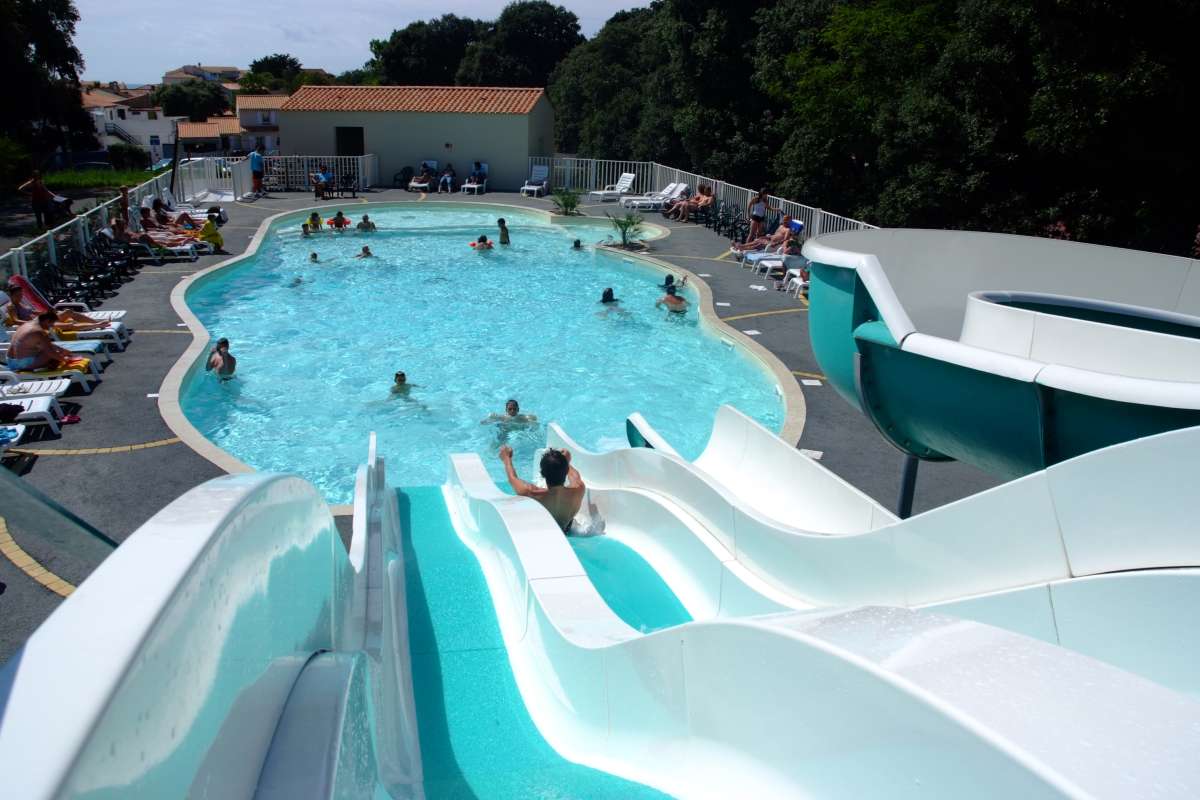 Camping Longeville sur Mer : 13 campings et 91 aux alentours - Toocamp