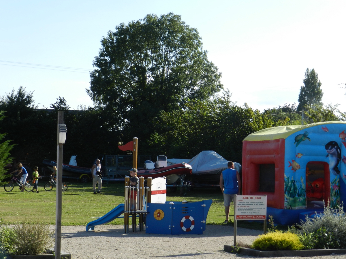 Camping Le Rivage 4 étoiles - Quettehou - Toocamp