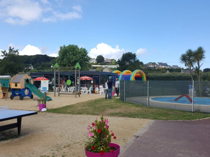 Camping Roscoff : 1 campings et 15 aux alentours - Toocamp